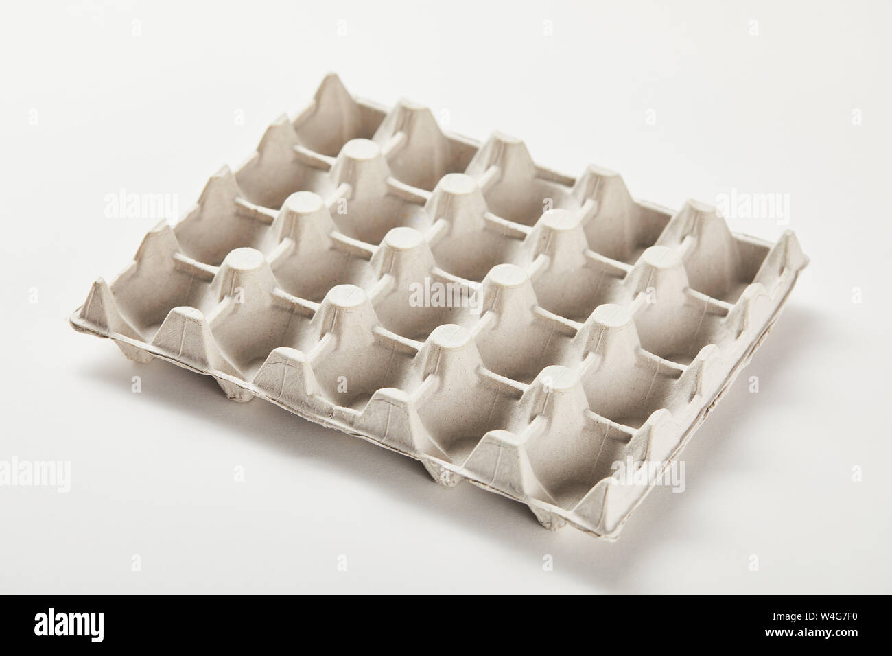 Empty egg carton box hi-res stock photography and images - Alamy