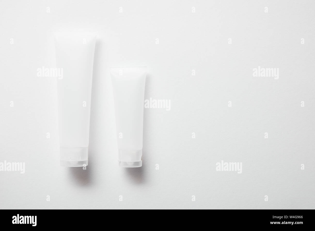 Empty plastic containers tubes tubes hi-res stock photography and ...