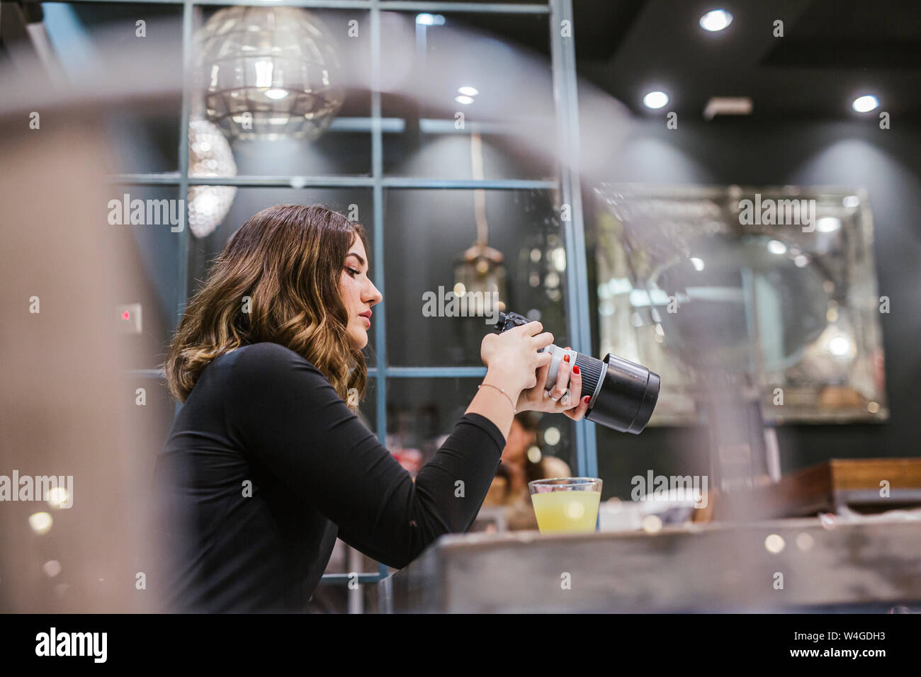 Camera bar hi-res stock photography and images - Alamy