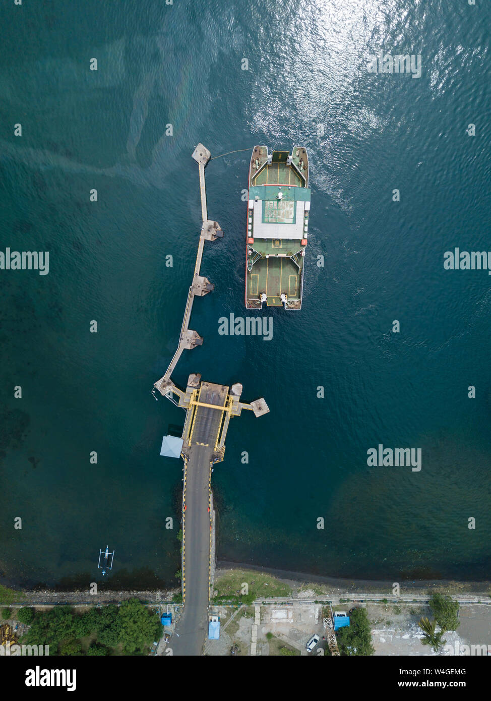 Lombok port hi-res stock photography and images - Alamy