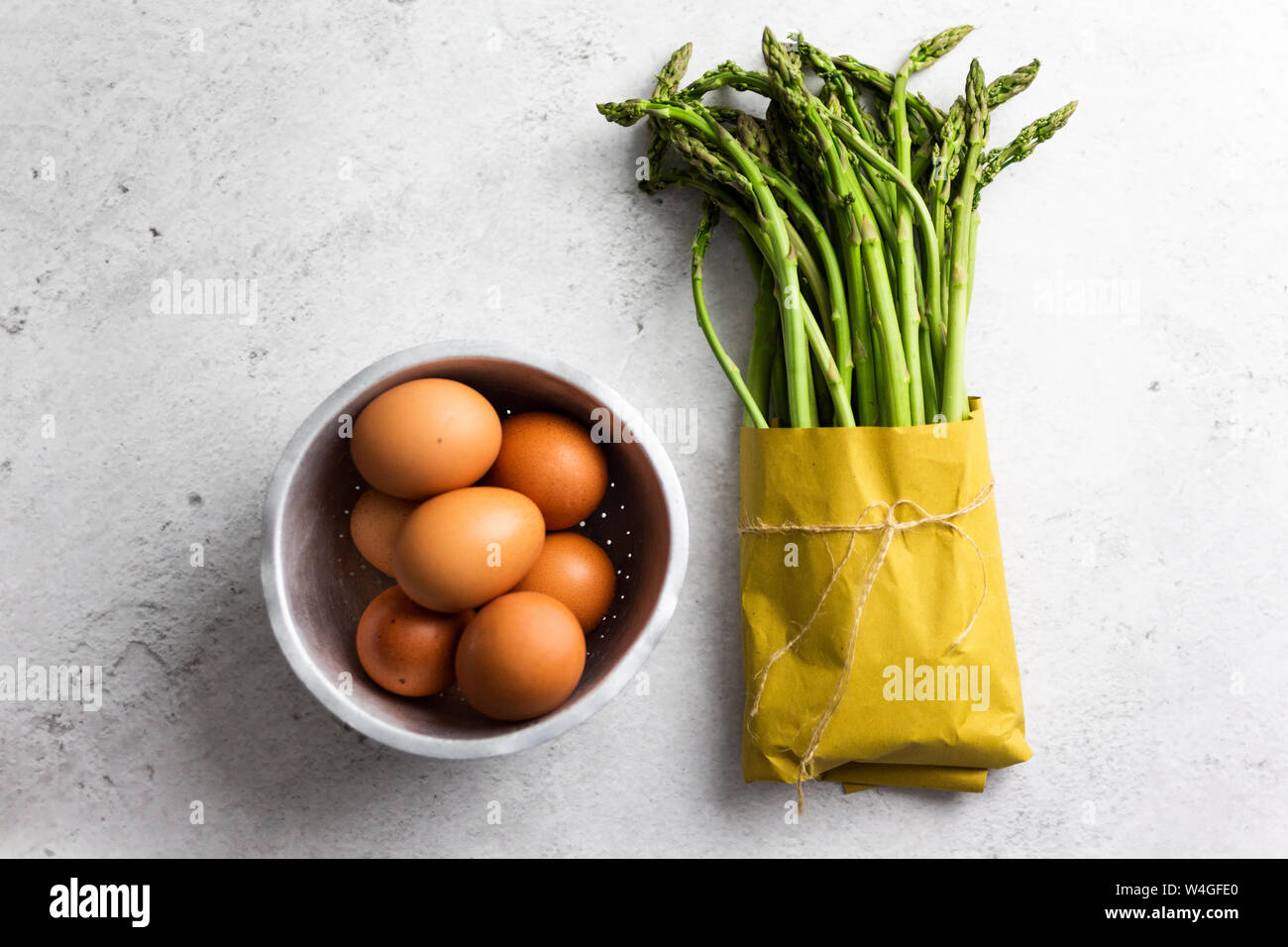 Asparagus eggs hi-res stock photography and images - Alamy