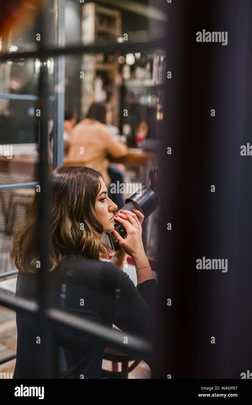 Bar camera hi-res stock photography and images - Alamy