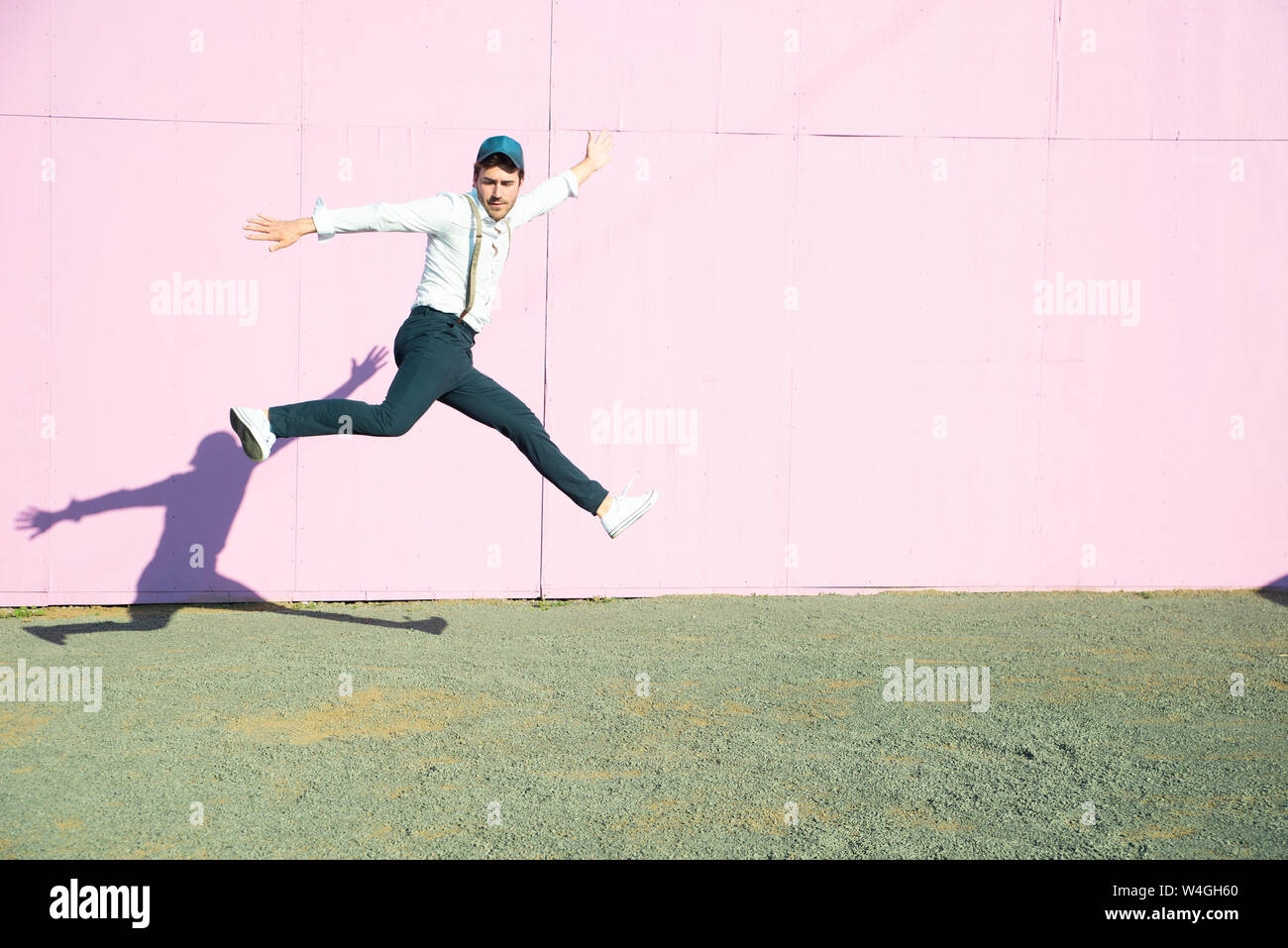 Jump barrier hi-res stock photography and images - Alamy