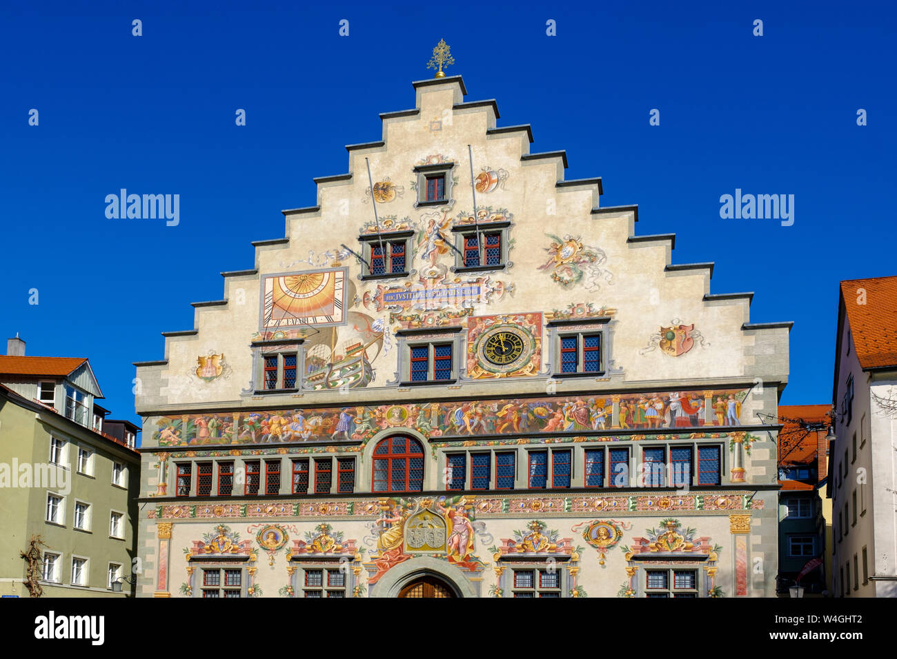 Old townhall facade hi-res stock photography and images - Alamy