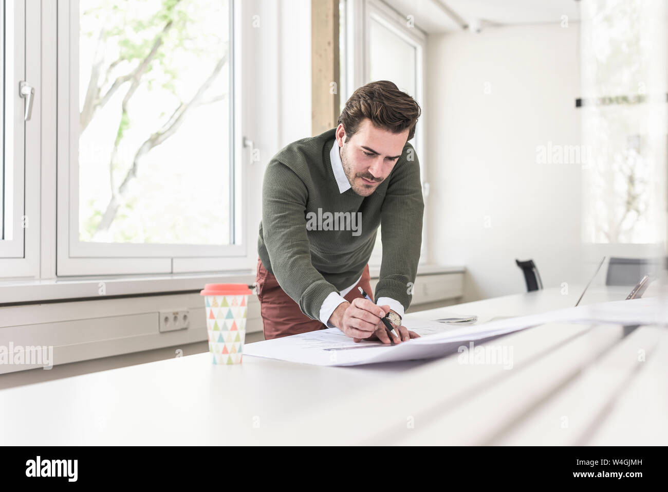 Young architect hi-res stock photography and images - Alamy