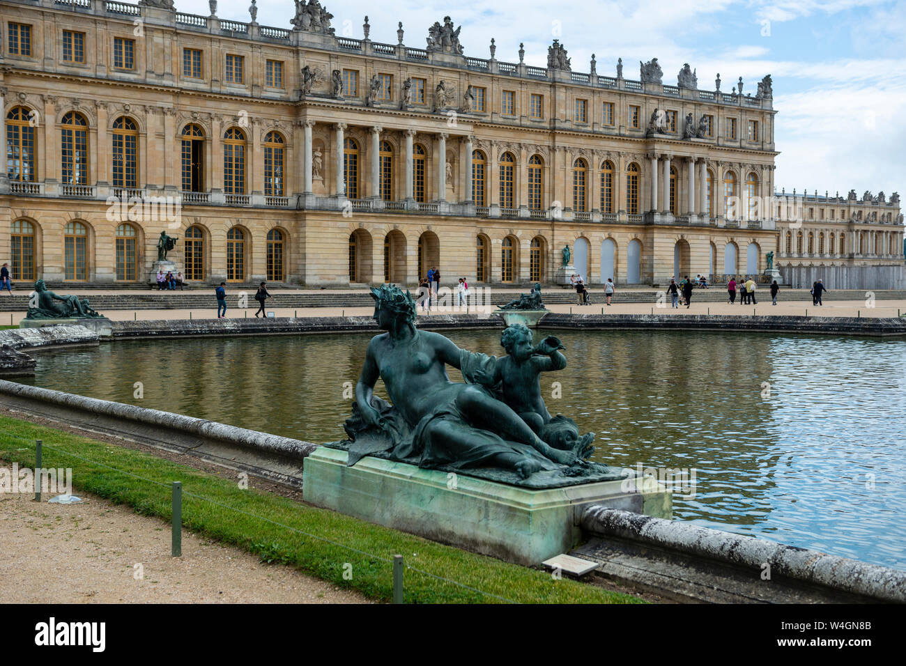 Bronze sculpture representing a French river around pool of Water ...