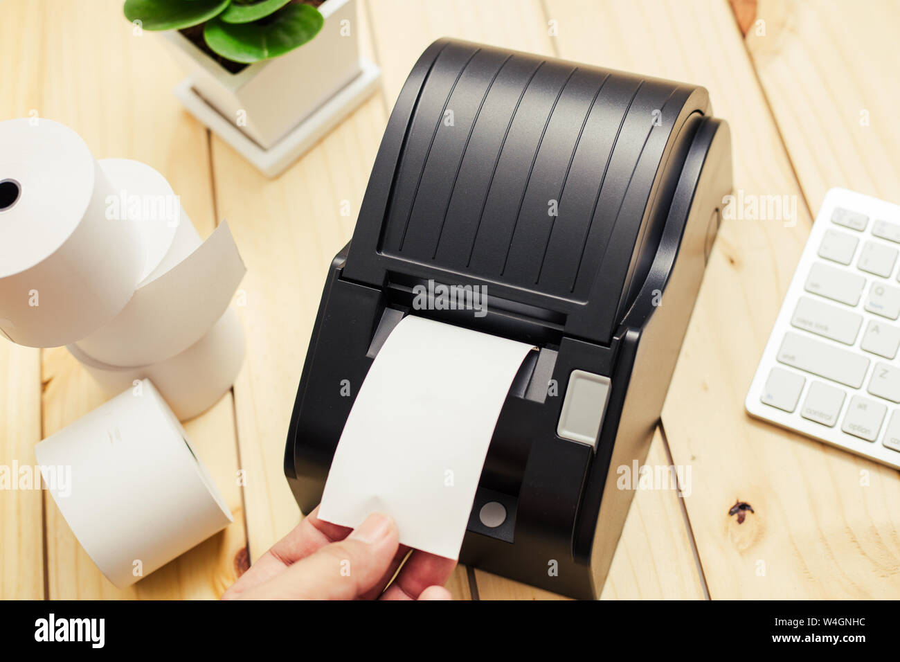 Supermarket receipt point hi-res stock photography and images - Alamy