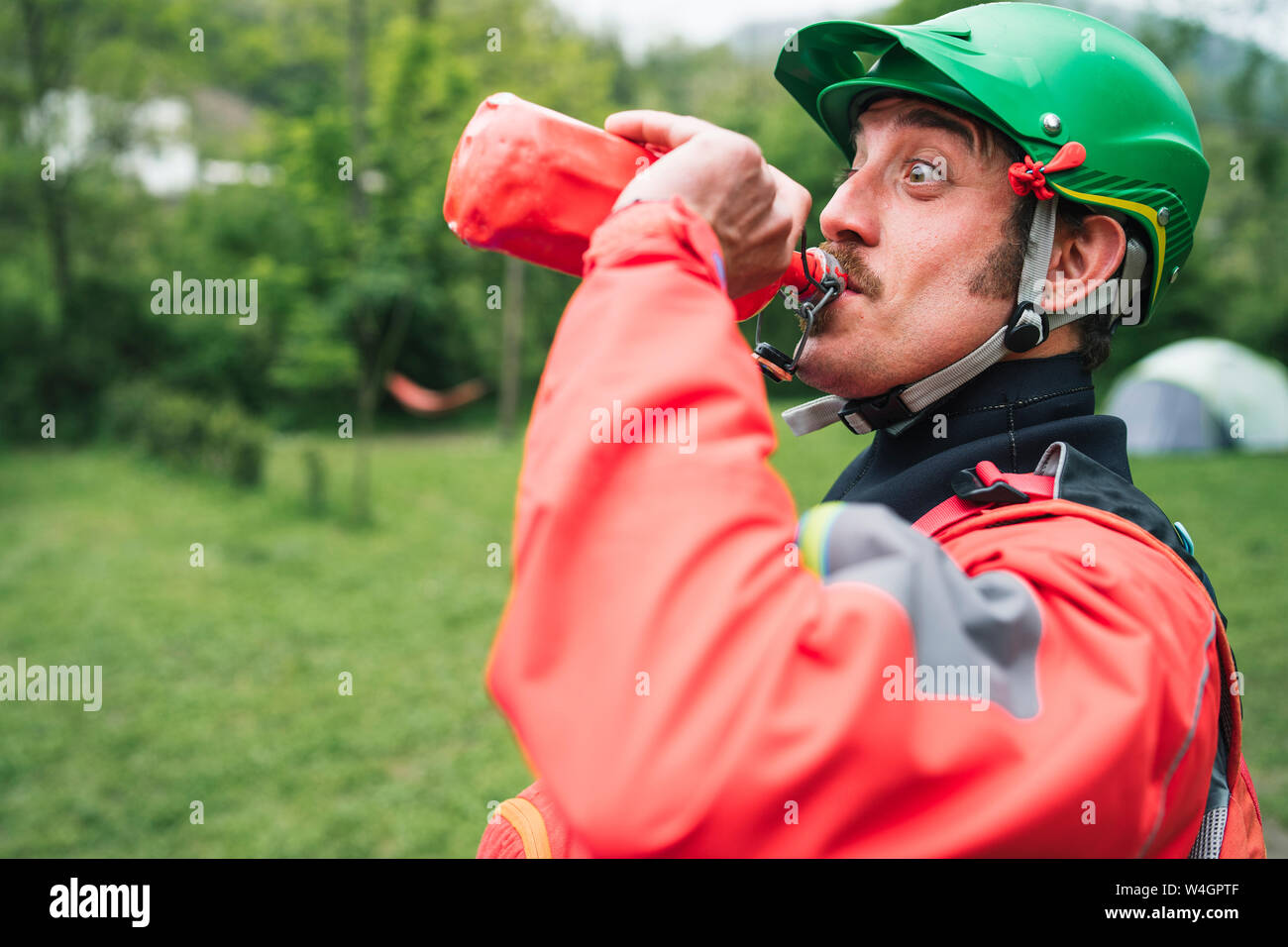 Red face from drinking hi-res stock photography and images - Alamy