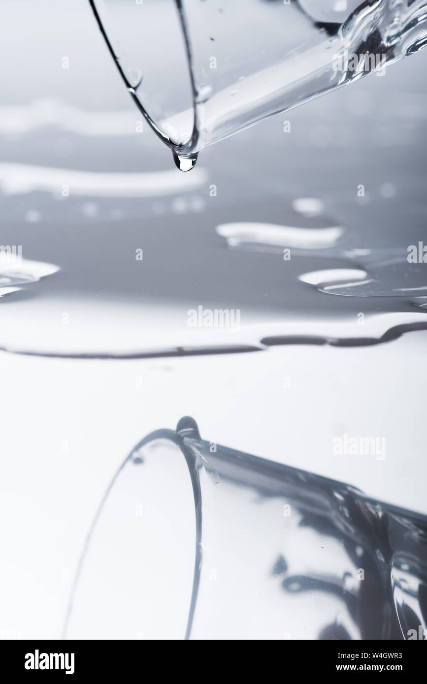Spilled water glass hi-res stock photography and images - Alamy
