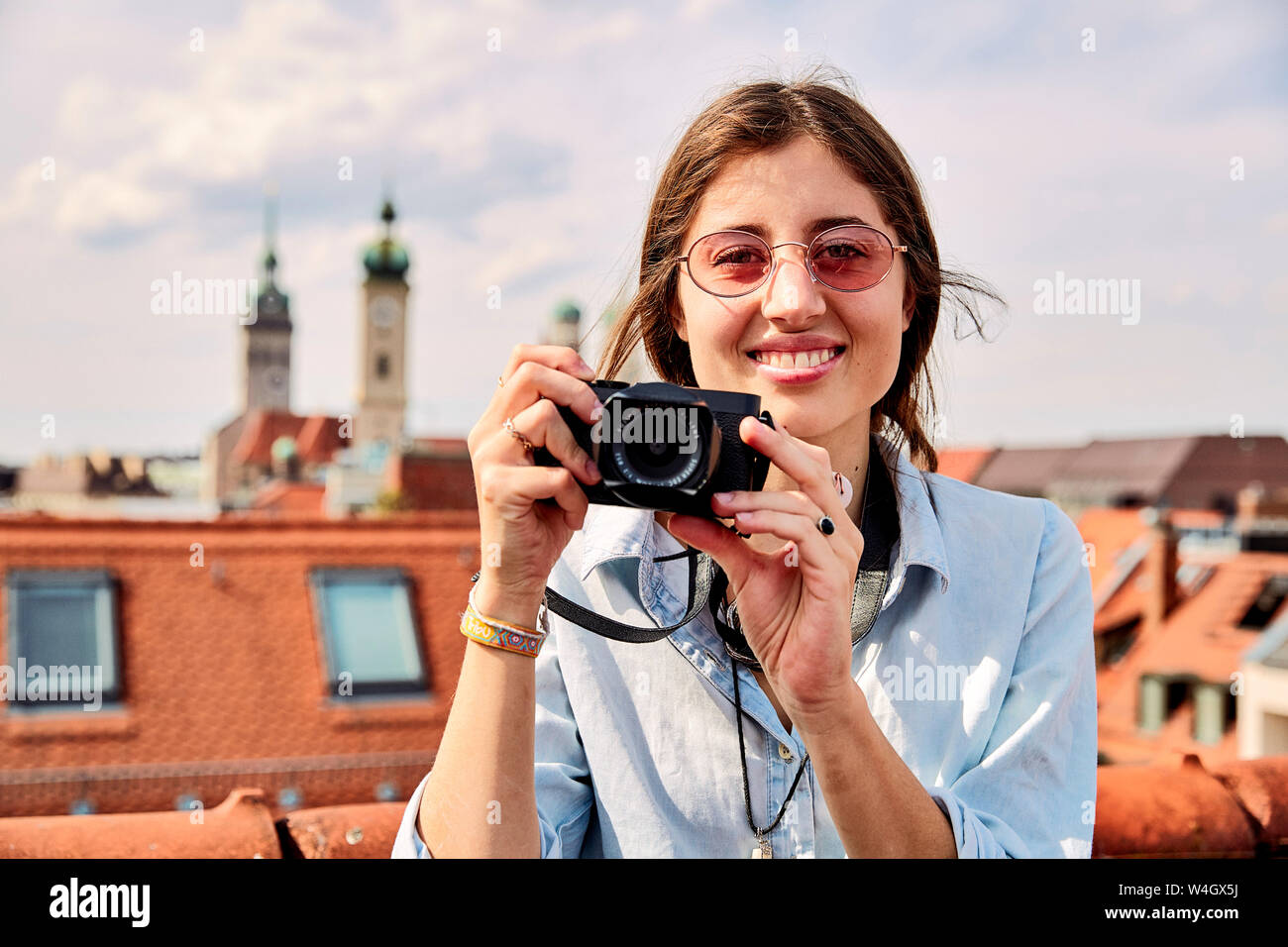 Solo picture hi-res stock photography and images - Alamy