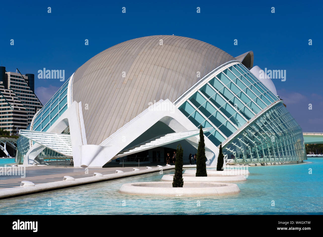 Imax cinema lhemisferic hi-res stock photography and images - Alamy