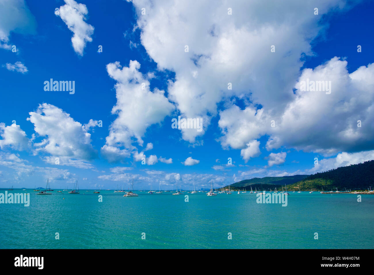 Airlie beach queensland hi-res stock photography and images - Alamy