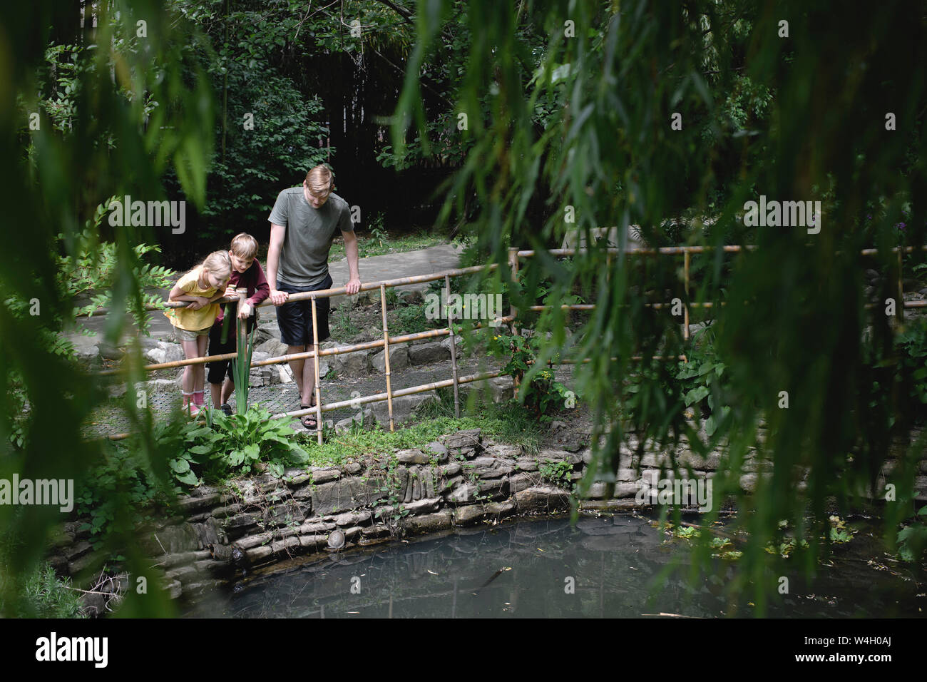 Family time father two kids hi-res stock photography and images - Alamy
