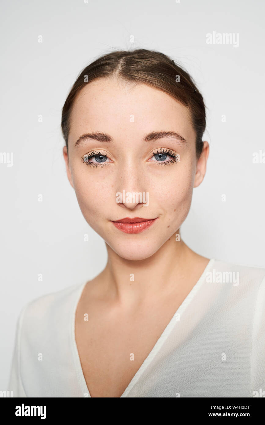 Woman starring hi-res stock photography and images - Alamy