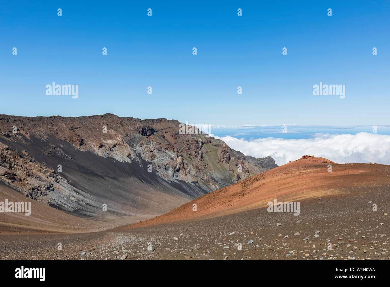 Sliding sands trail hawaii hi-res stock photography and images - Alamy
