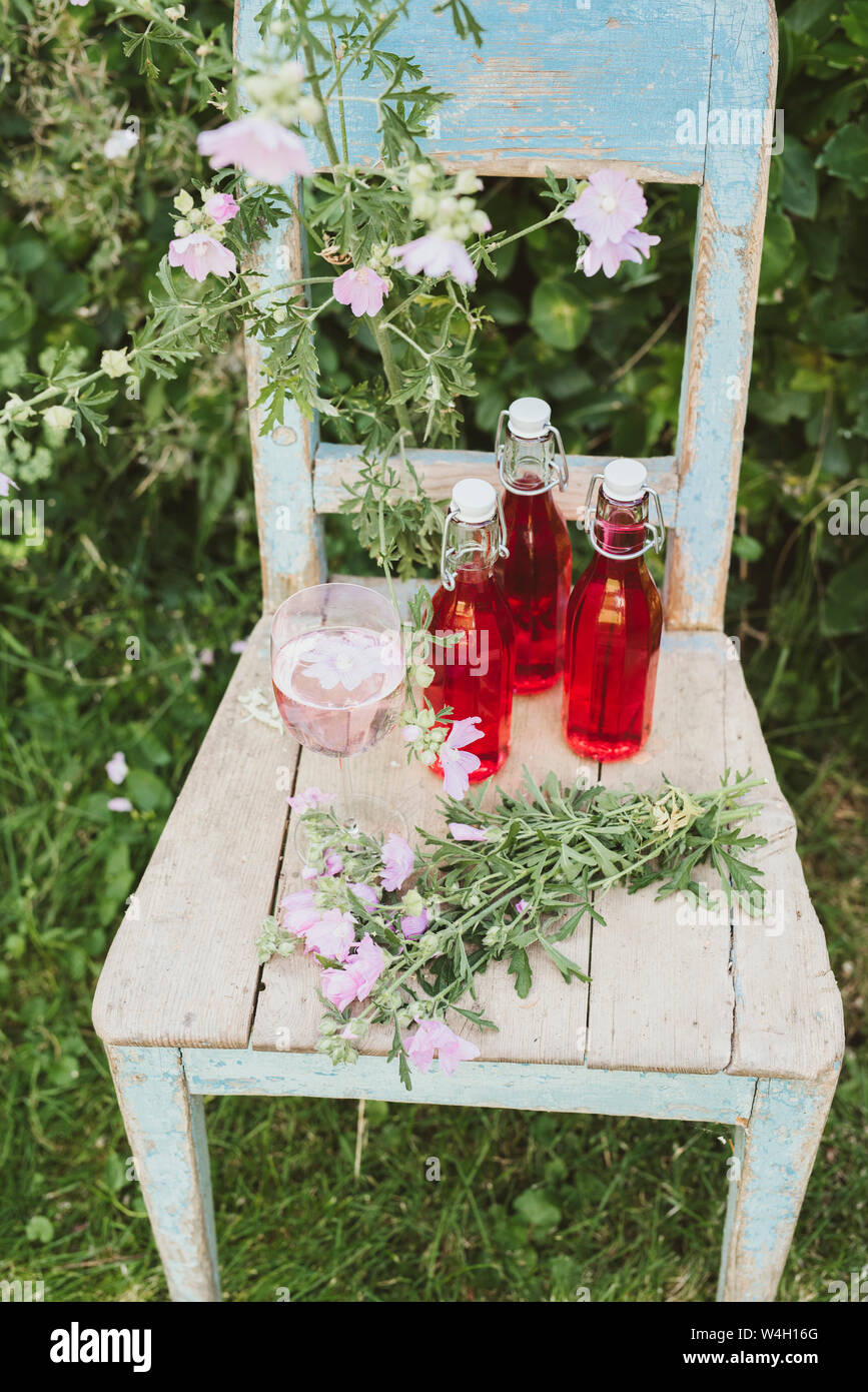 Mallow juice hi-res stock photography and images - Alamy