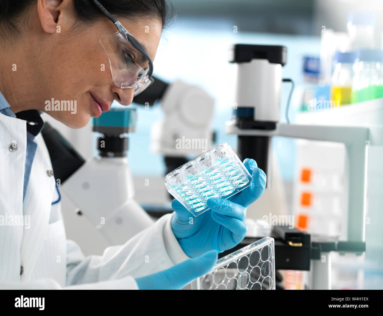 Well control hi-res stock photography and images - Alamy