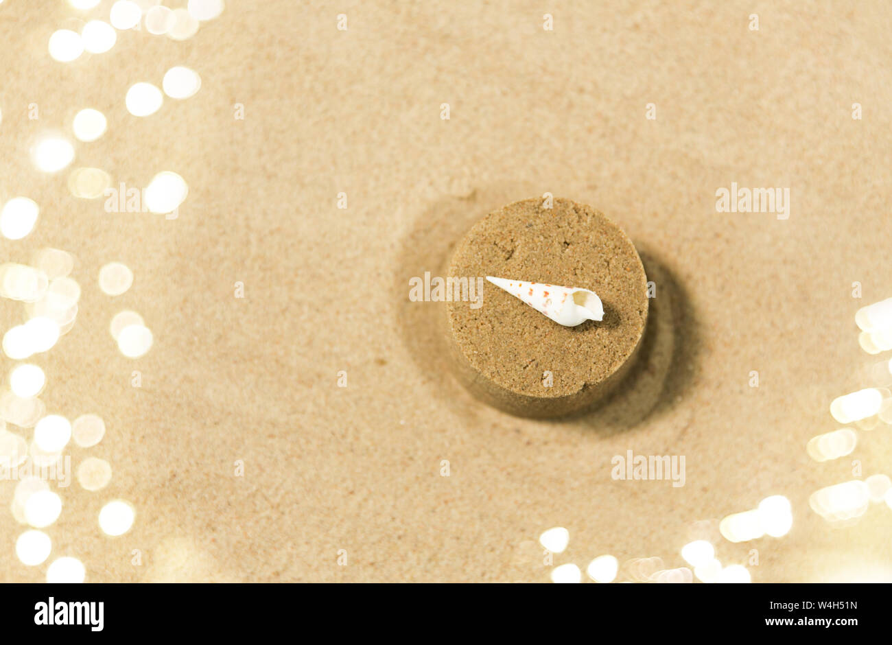 Shell mold hi-res stock photography and images - Alamy
