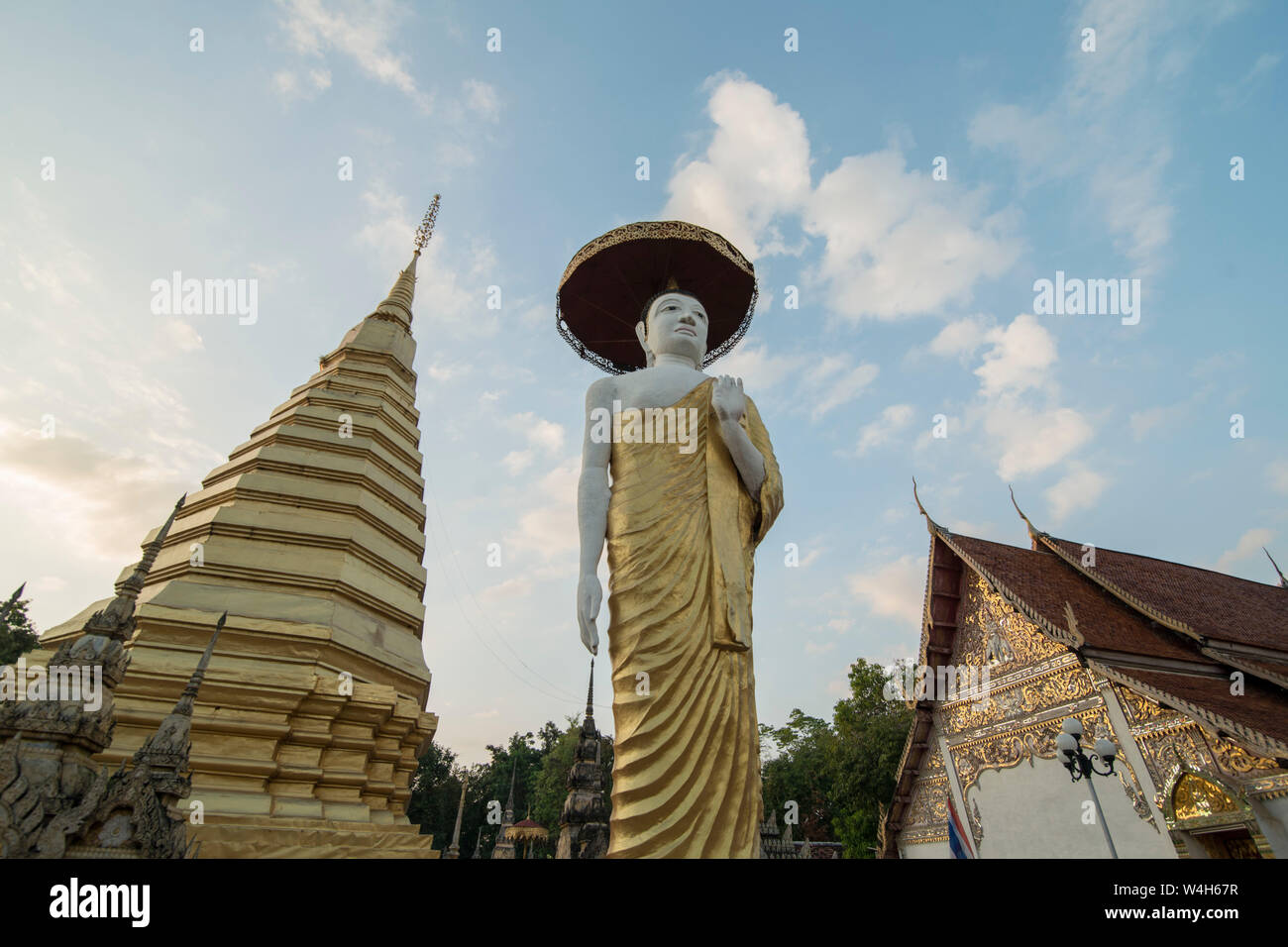 The Wat Phra That Chom Chaeng Temple near the city of Phrae in the ...