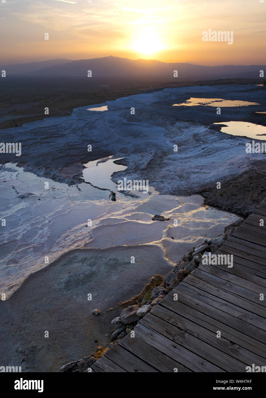 Turkey: sunset on the travertine terraces at Pamukkale (Cotton Castle ...