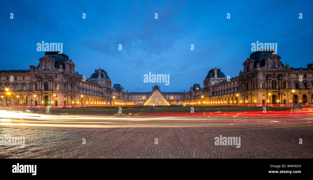 Landscape of the Louvre museum at night, Paris, France Stock Photo - Alamy