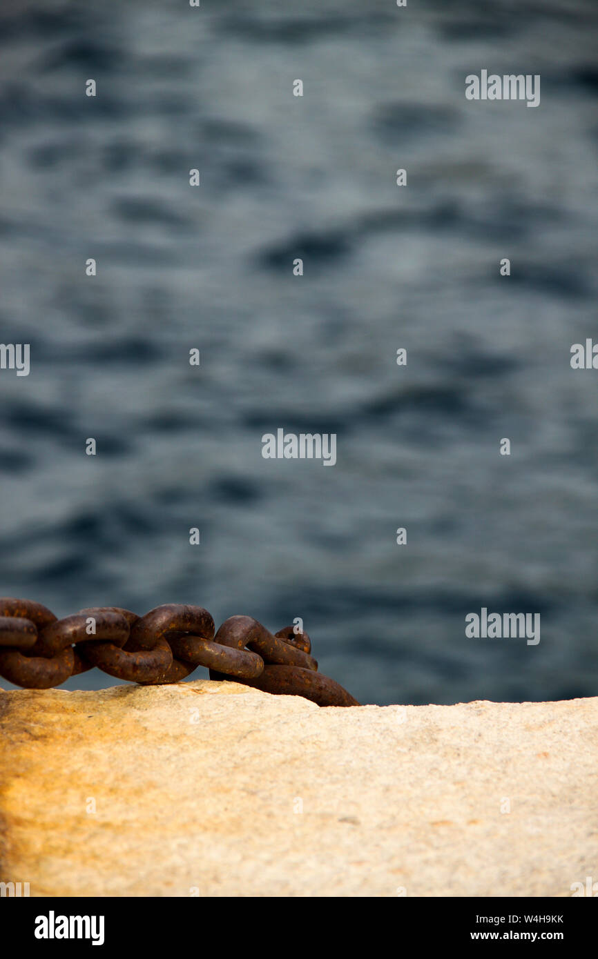 Metal post anchored to concrete hi-res stock photography and images - Alamy