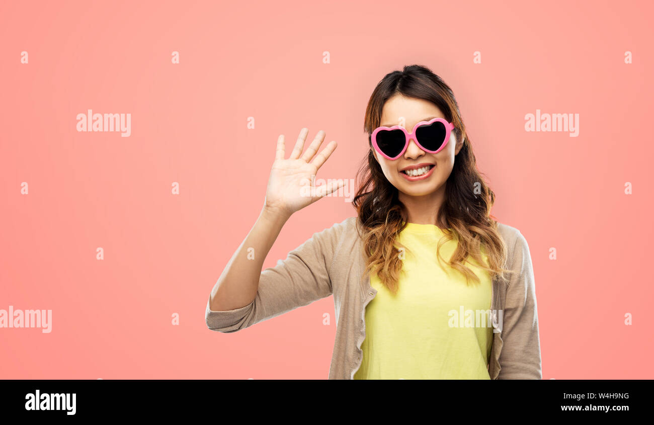 Waving heart hi-res stock photography and images - Alamy