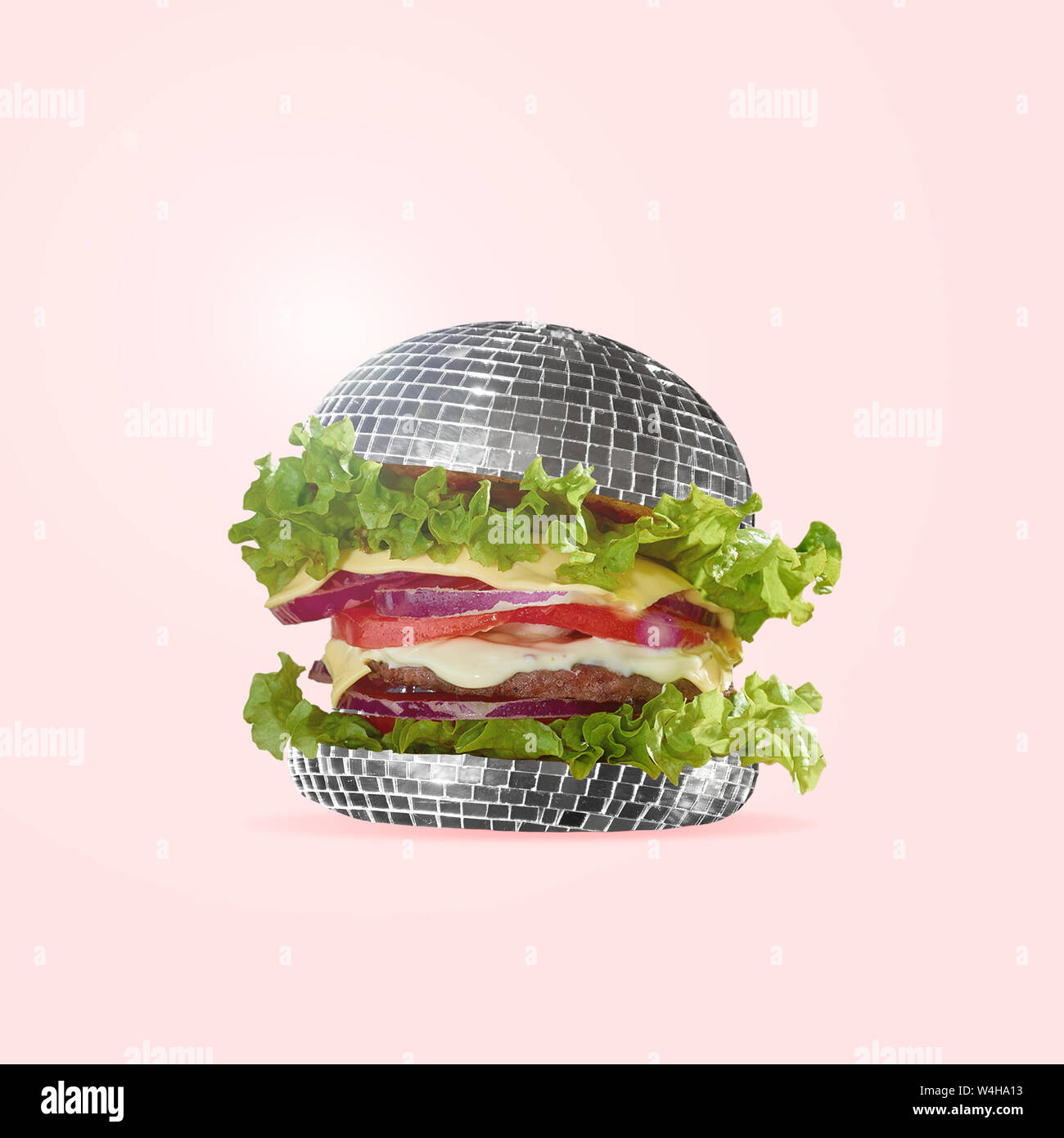 Food as fast as a disco dance. A burger as an discoball with salad ...