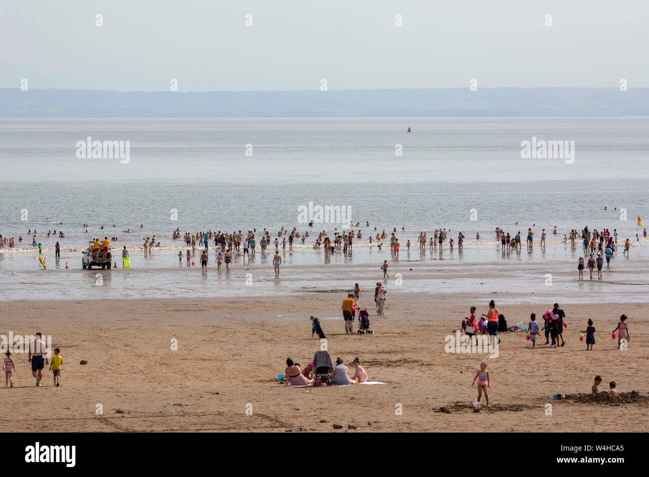 Barry island beach hi-res stock photography and images - Alamy