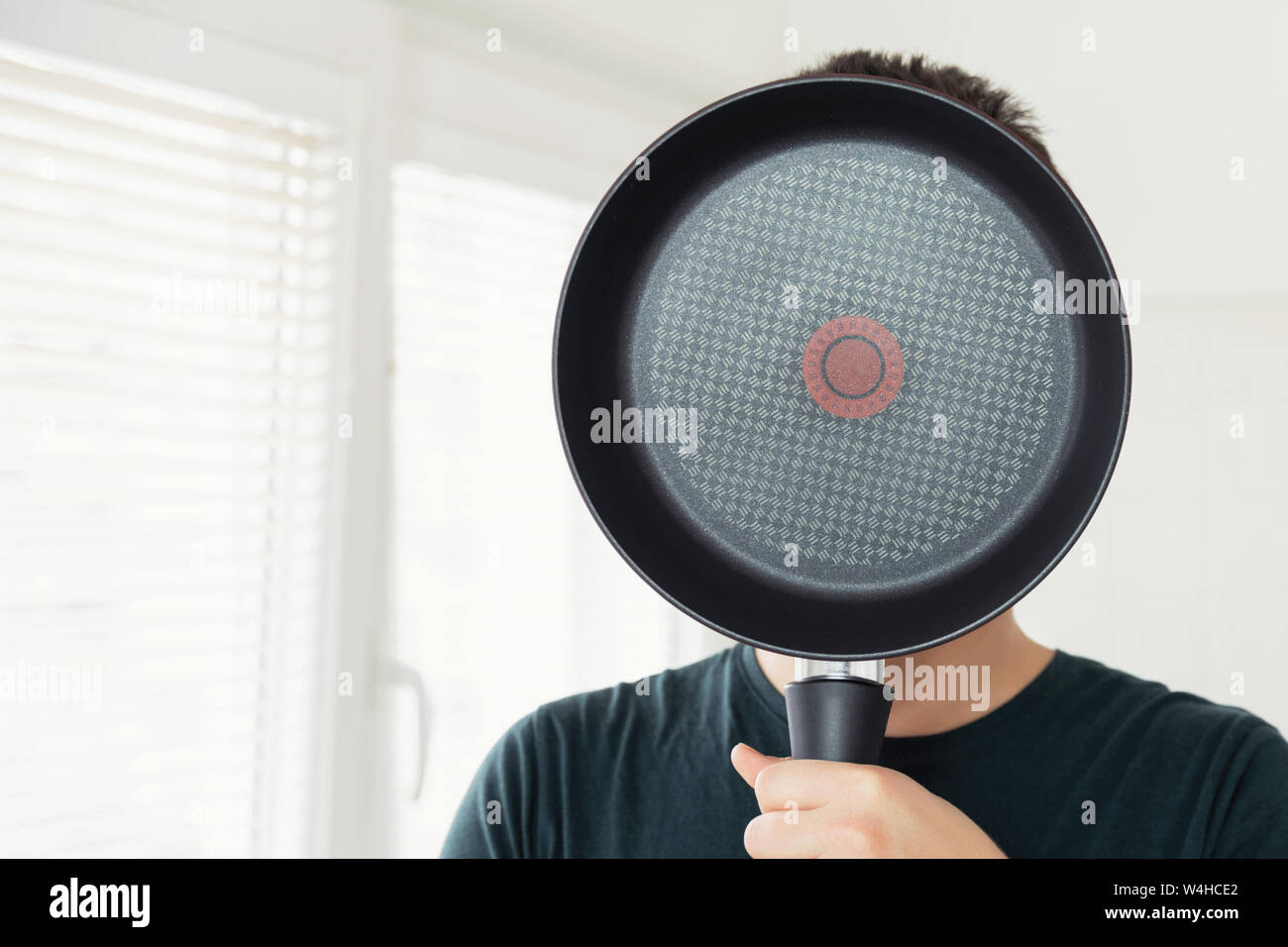 Frying Pan Face High Resolution Stock Photography and Images - Alamy
