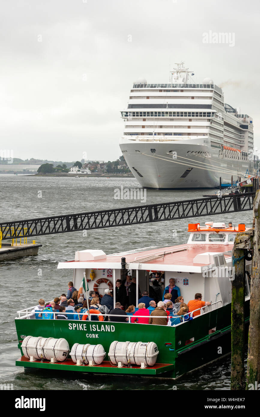 Cobh cruise terminal hi-res stock photography and images - Alamy