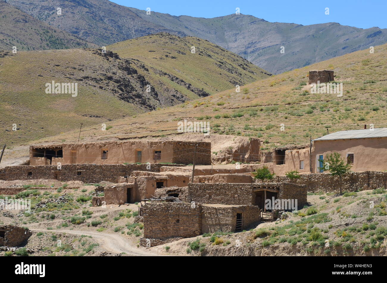 Upper Uhum village in the Nuratau mountains, Central Uzbekistan Stock ...
