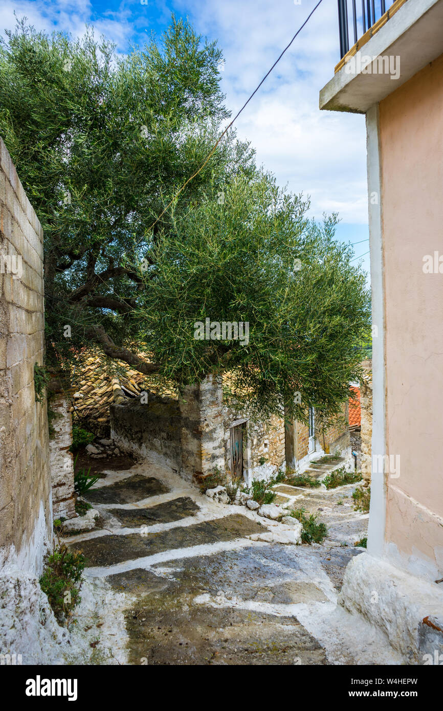 Greece, Zakynthos, Narrow street of an ancient town Stock Photo - Alamy