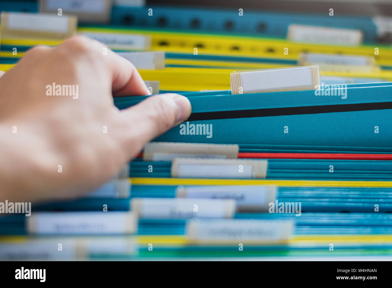 Hanging folders hi-res stock photography and images - Alamy