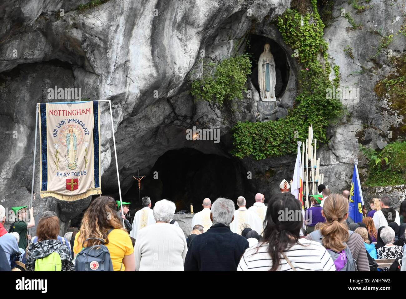 Grotto Of Lourdes Stock Photos & Grotto Of Lourdes Stock Images - Alamy