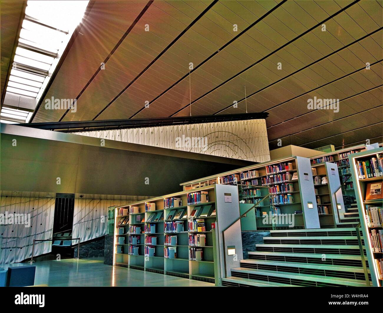 Modern Education System at Qatar National Library and Qatar Foundation ...