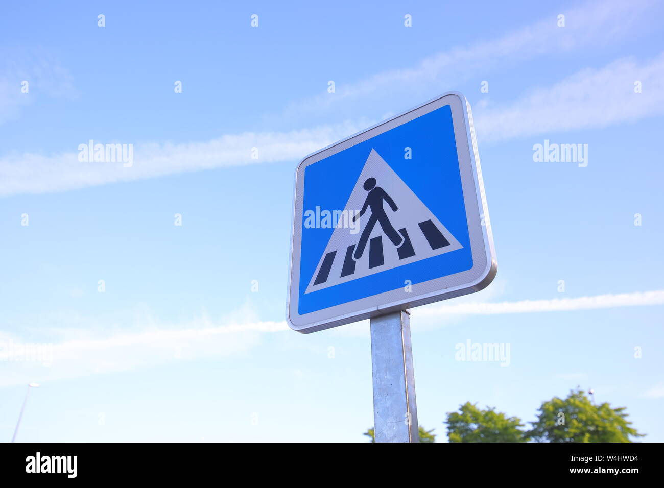 Pedestrian crossing sign Paris France Stock Photo - Alamy