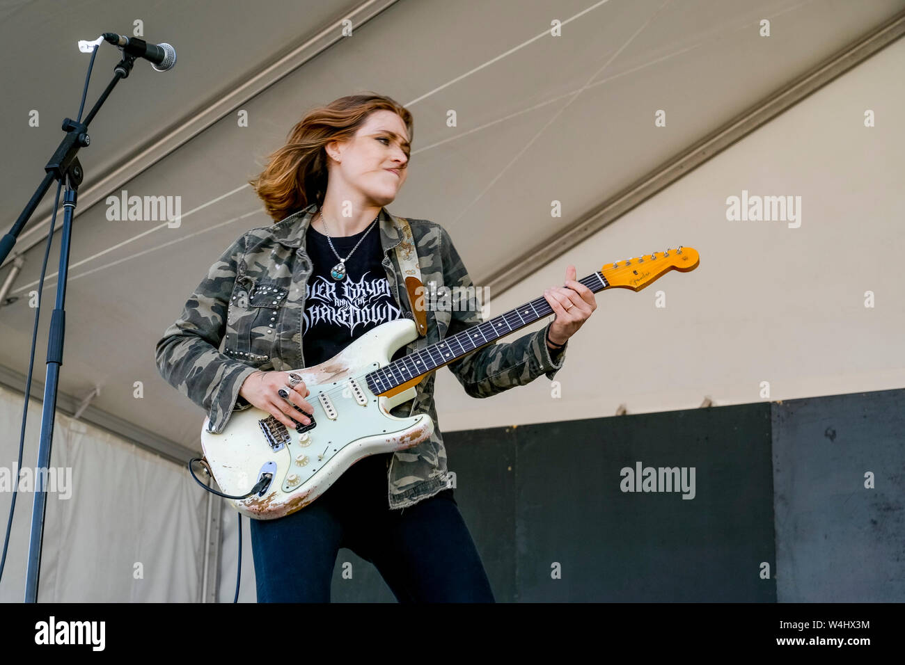 Rebecca lovell hi-res stock photography and images - Alamy