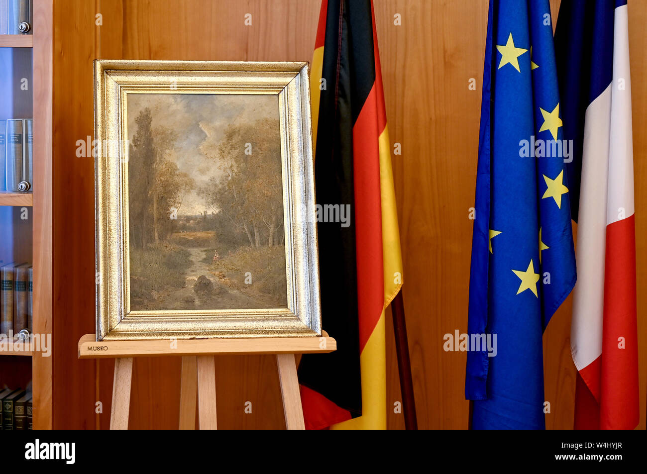 French connection ii hi-res stock photography and images - Alamy