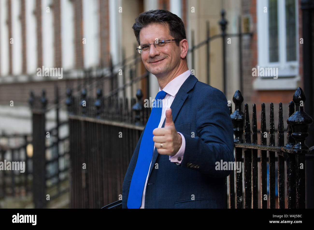 Steve baker mp hi-res stock photography and images - Alamy