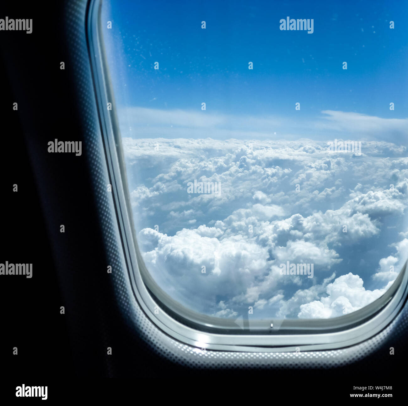 Aircraft aerial view hi-res stock photography and images - Alamy