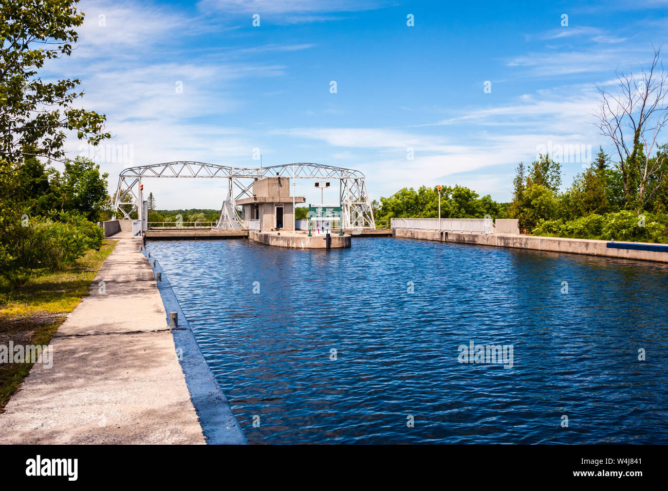 Trent severn waterway hi-res stock photography and images - Alamy