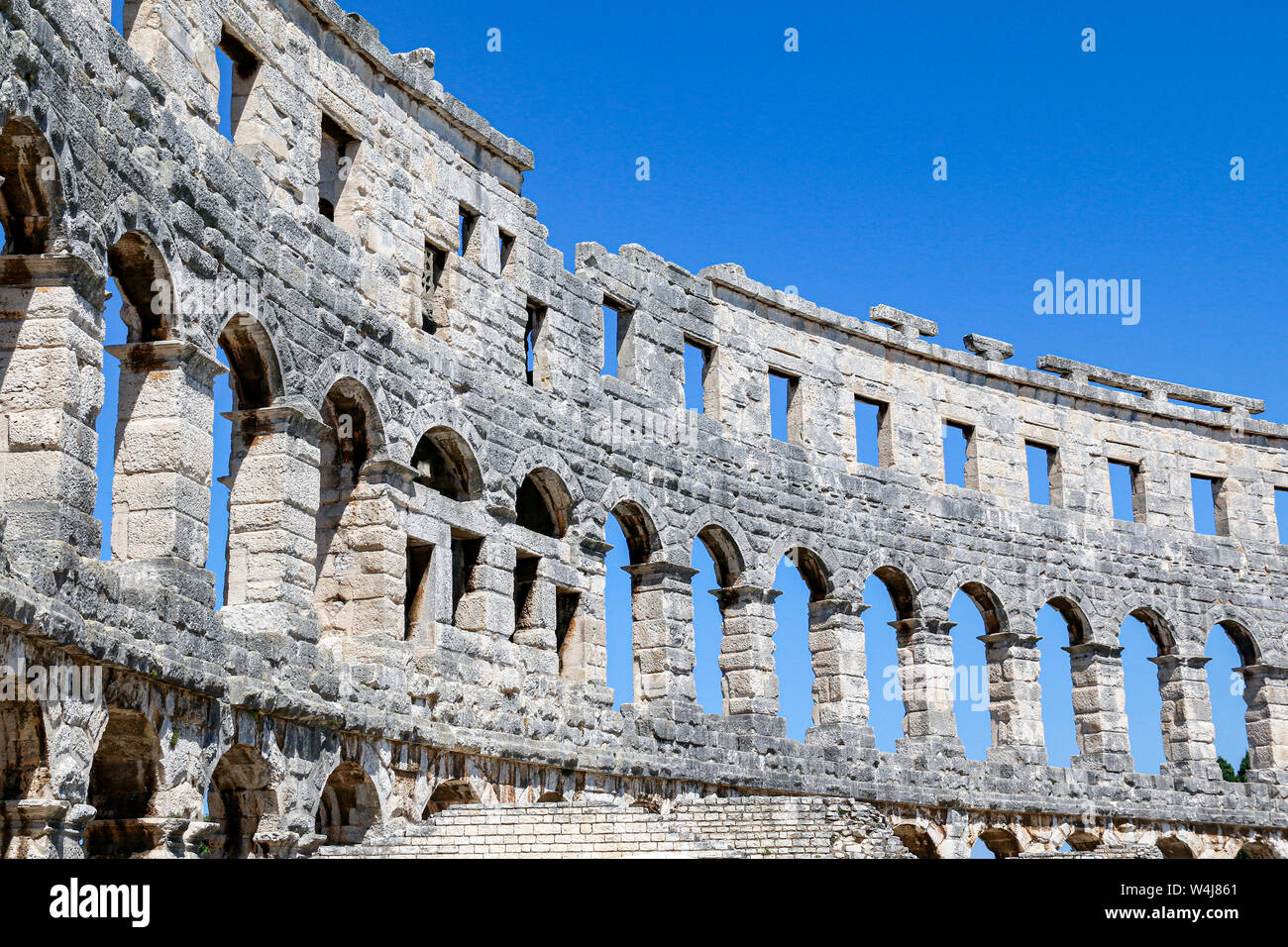 Amphitheater amphitheatre architecture hi-res stock photography and ...