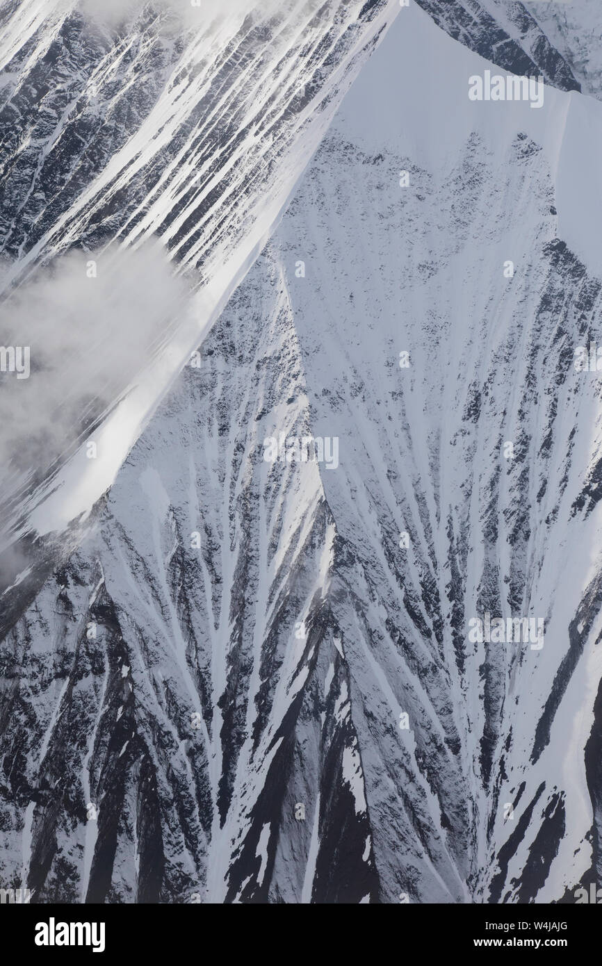 Denali aerial mountain hi-res stock photography and images - Alamy