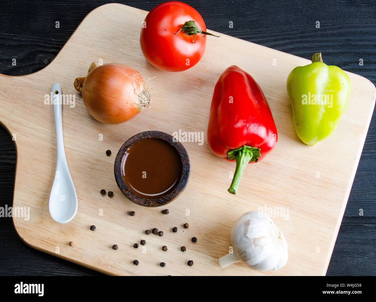 Ingredients ready for italian pasta sauce Stock Photo - Alamy