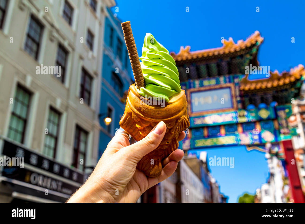 Macha soft serve ice cream in a taiyaki fish cake at Bake 麵包屋 ...