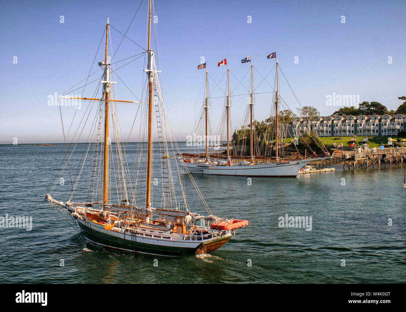 Two masted sailing ship hi-res stock photography and images - Alamy