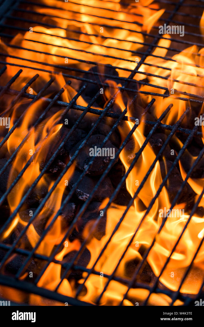 Flames on a Barbeque Grill Stock Photo - Alamy