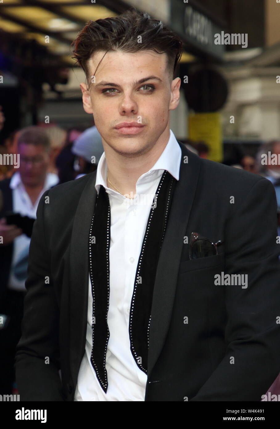 Dominic richard harrison hi-res stock photography and images - Alamy