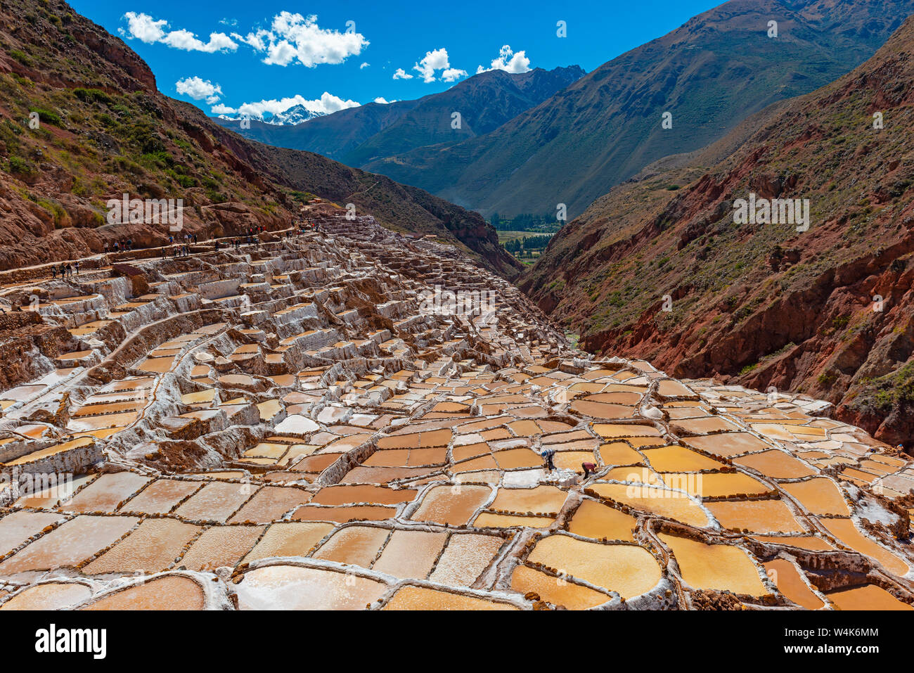 Ponds peru hi-res stock photography and images - Alamy